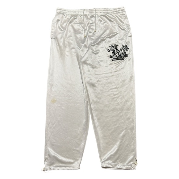Veezo | Pants | Vintage 9s Veezo Wear White Baggy Streetwear Logo ...